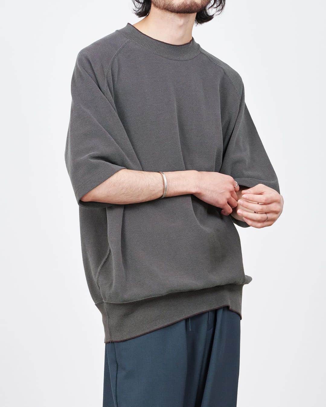 マーカウェアさんのインスタグラム写真 - (マーカウェアInstagram)「. marka "30//2 CHAMBRAY PIQUE RAGLAN CREW NECK S/S" ¥ ...