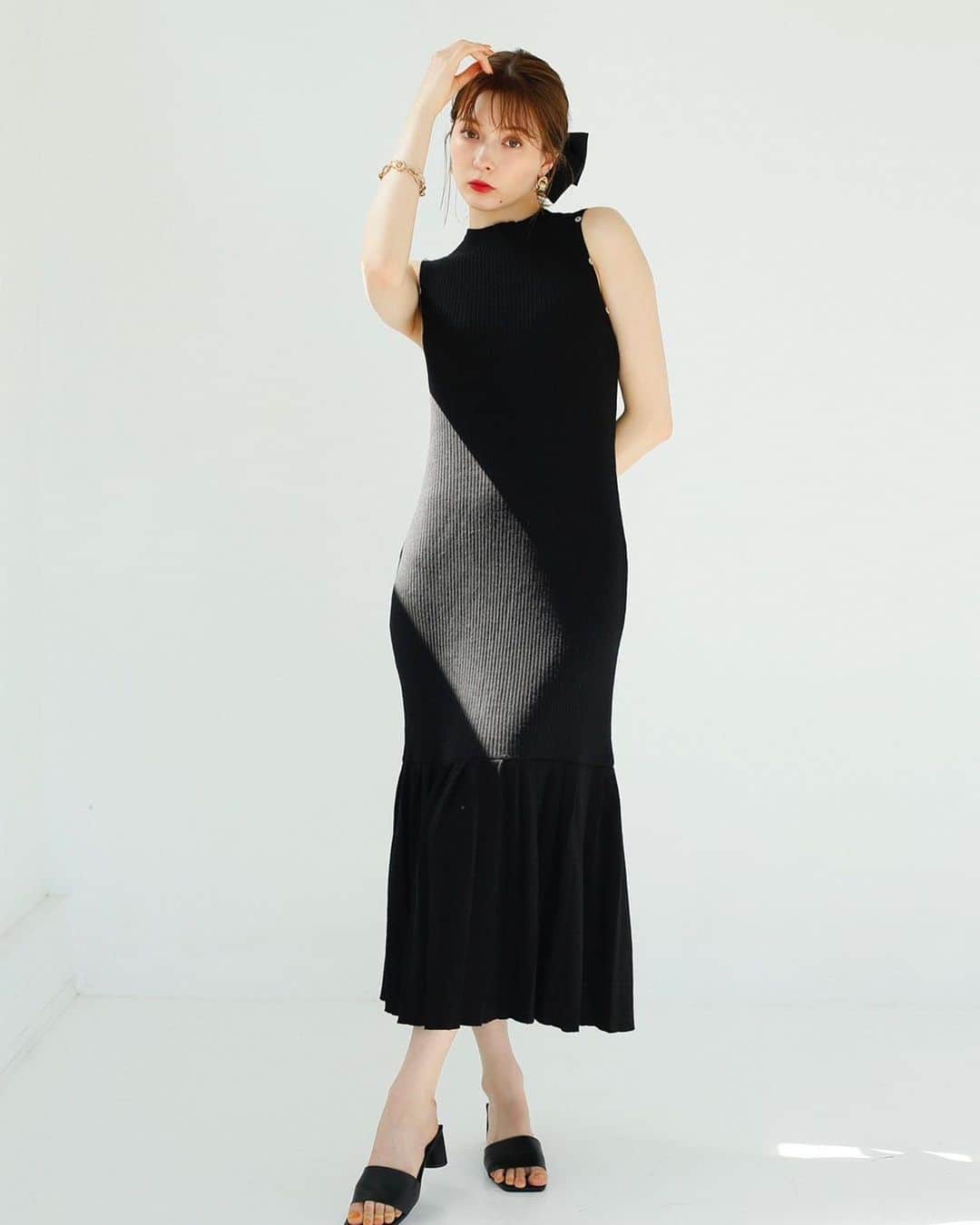 one after another NICECLAUPさんのインスタグラム写真 - (one after another ...