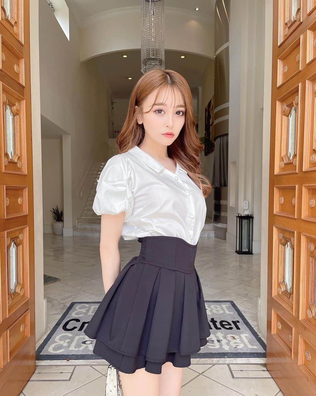 土屋怜菜（れいぽよ）さんのインスタグラム写真 - (土屋怜菜（れいぽよ）Instagram)「⁡ ⁡ @michellmacaron_official お洋服は どれも可愛くて撮影しててとっー ...