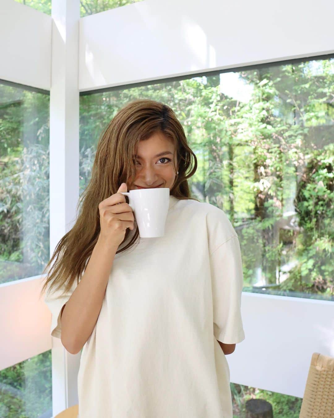 ローラさんのインスタグラム写真 ローラinstagram 「ただいまぁあ〜٩ O ۶🌳 🇯🇵 ️」6月6日 15時40分