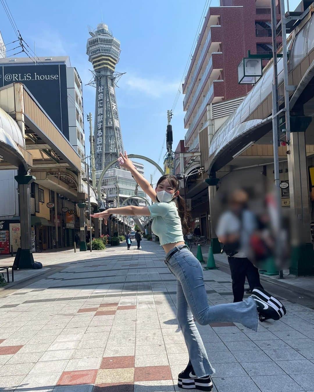 長澤茉里奈さんのインスタグラム写真 - (長澤茉里奈Instagram)「初通天閣 ️ #通天閣 #新世界 #marichuu# ...