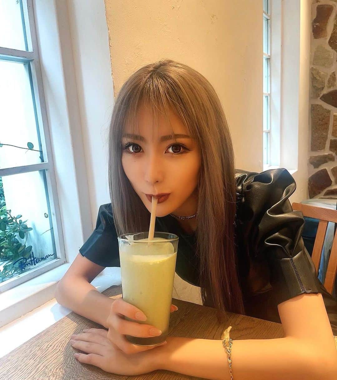 HARACHANさんのインスタグラム写真 - (HARACHANInstagram)「バナナ抹茶さん🍵」8月24日 22時18分 - cjd ...