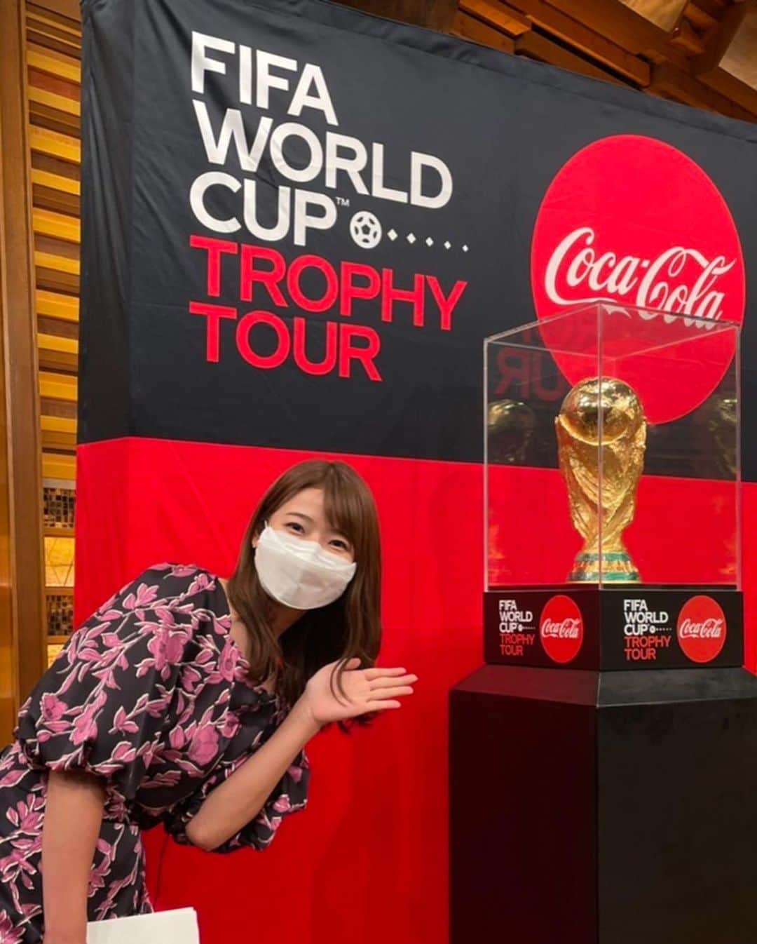 安藤萌々さんのインスタグラム写真 安藤萌々instagram 「⚽️ 新しく発表された日本代表新ユニフォーム。こちらはホームユニフォーム