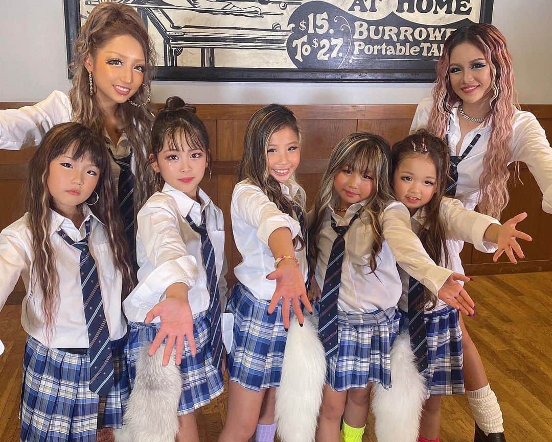 egg公式さんのインスタグラム写真 - (egg公式Instagram)「JSパラパラダンサーズ🌺 ちびギャルちゃん達がかわいすぎる🫣💖 ...