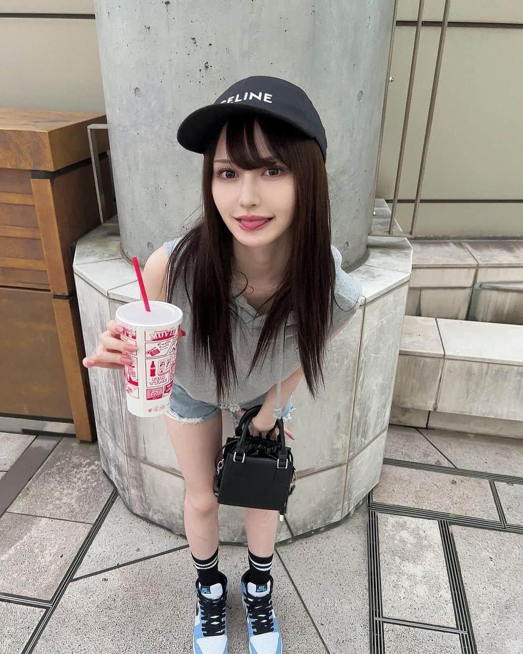 山本望叶さんのインスタグラム写真 - (山本望叶Instagram)「ポップコーン何味が好き？😙 #ootd #code #コーデ #夏服 #キャップ #スニーカー #celine #gyda ...