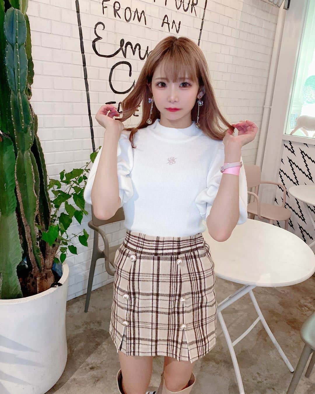 姫宮まほれさんのインスタグラム写真 - (姫宮まほれInstagram)「秋服でデートしたい꒰ᐡ⸝⸝⸝• ·̫ •⸝⸝⸝ᐡ꒱♡ @michellmacaron_official ミシェル ...