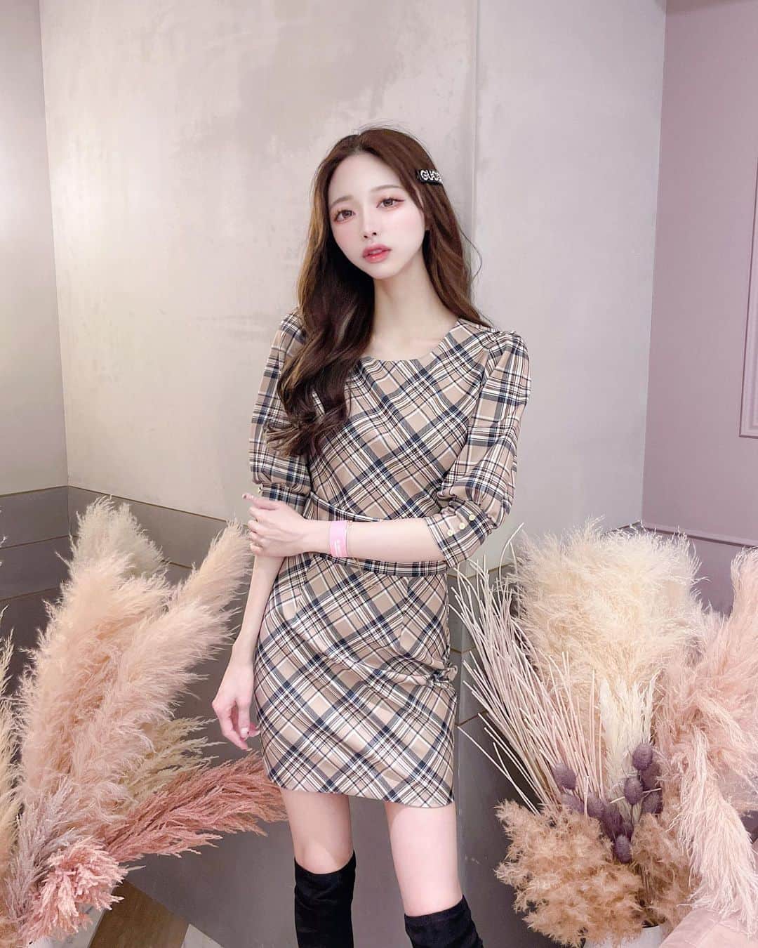 あやちゃんさんのインスタグラム写真 - (あやちゃんInstagram)「Autumn Code🧸🏷🥨🤎 可愛いAW沢山あったよー😍 お洋服届くの楽しみ🤍 @michellmacaron ...