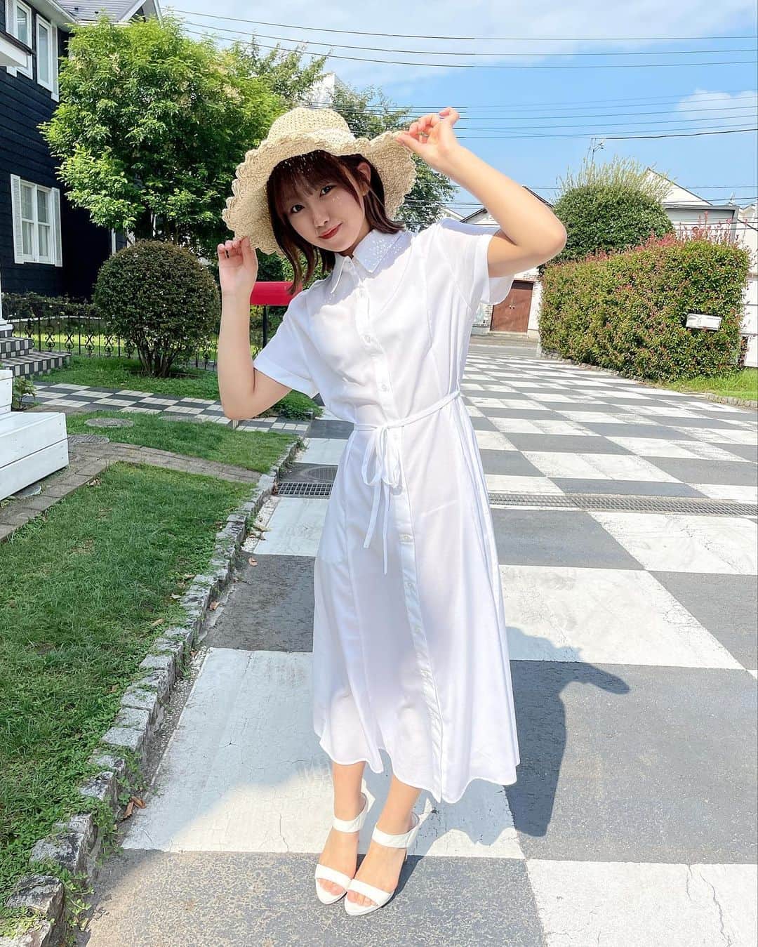 香月杏珠さんのインスタグラム写真 - (香月杏珠Instagram)「👒📮☁️‪ 𓈒𓏸 ・ 普段の他愛ない投稿沢山したので、 撮影時のオフショ ...