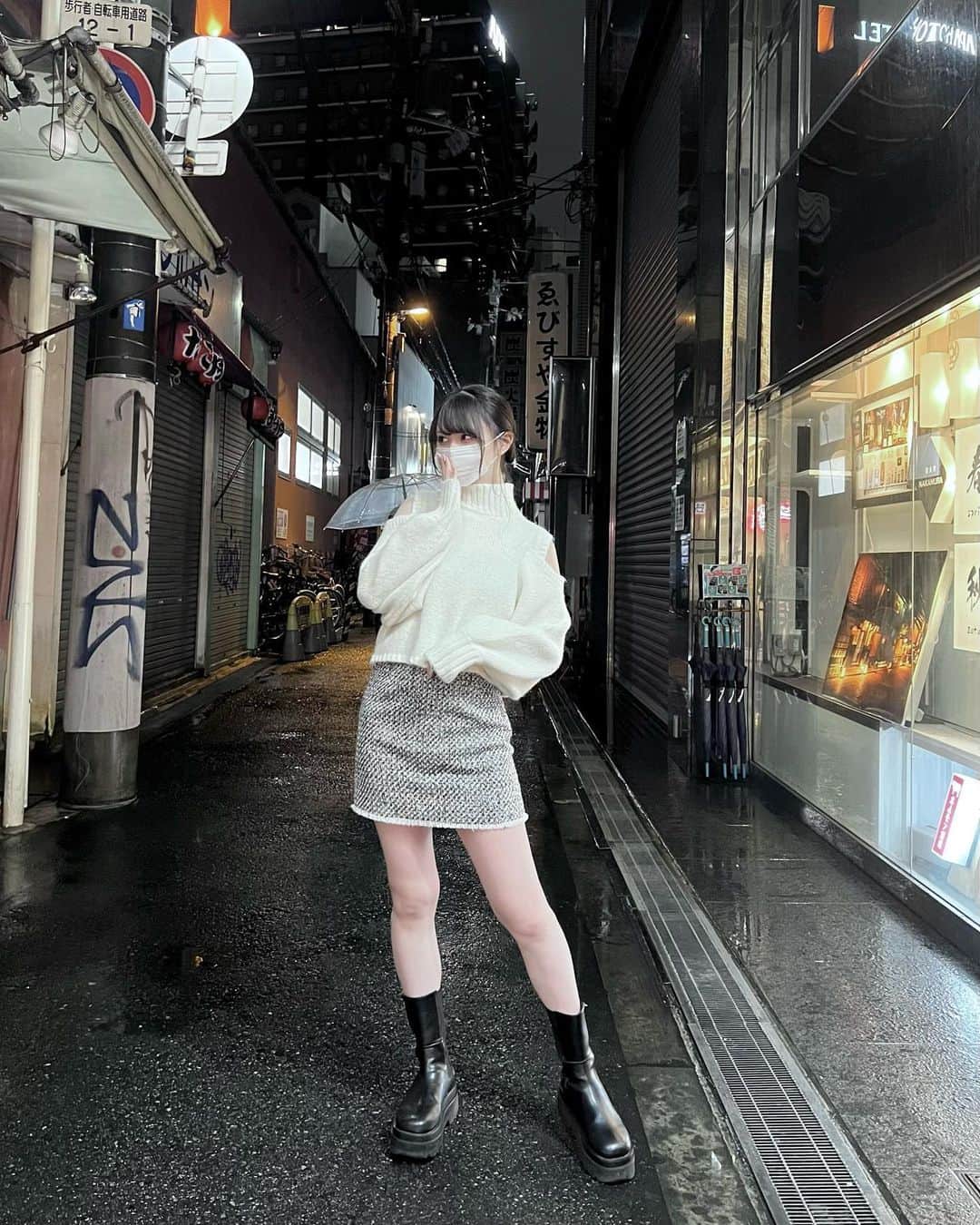 山本望叶さんのインスタグラム写真 - (山本望叶Instagram)「みんな白ニット好きでしょ #ootd #code #コーデ #秋服 #ニット #mercuryduo #emoda」10月 ...