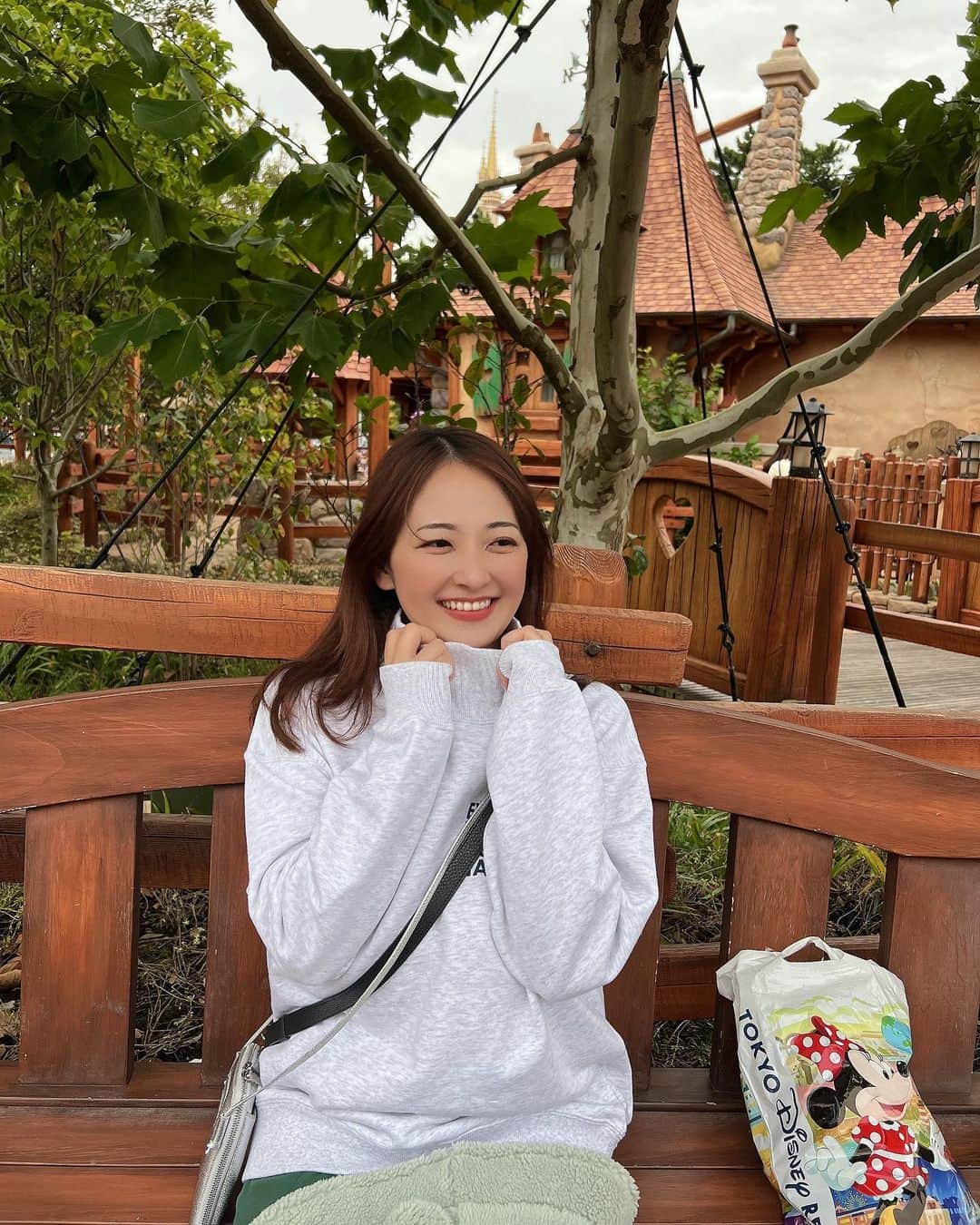 柳瀬さきさんのインスタグラム写真 - (柳瀬さきInstagram)「この前のディズニーの 写真☺️まだたくさん あるのです😉」10月14日 ...