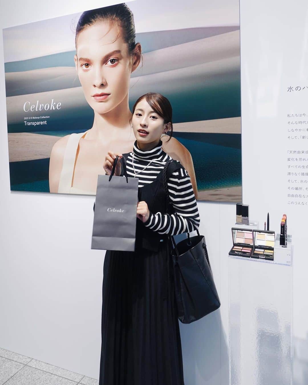 ロンモンロウさんのインスタグラム写真 - (ロンモンロウInstagram)「Celvoke 2023 ss展示会にお邪魔しました 今回もかわいいです！ずっと愛用しています 前回のメイク動画は ...