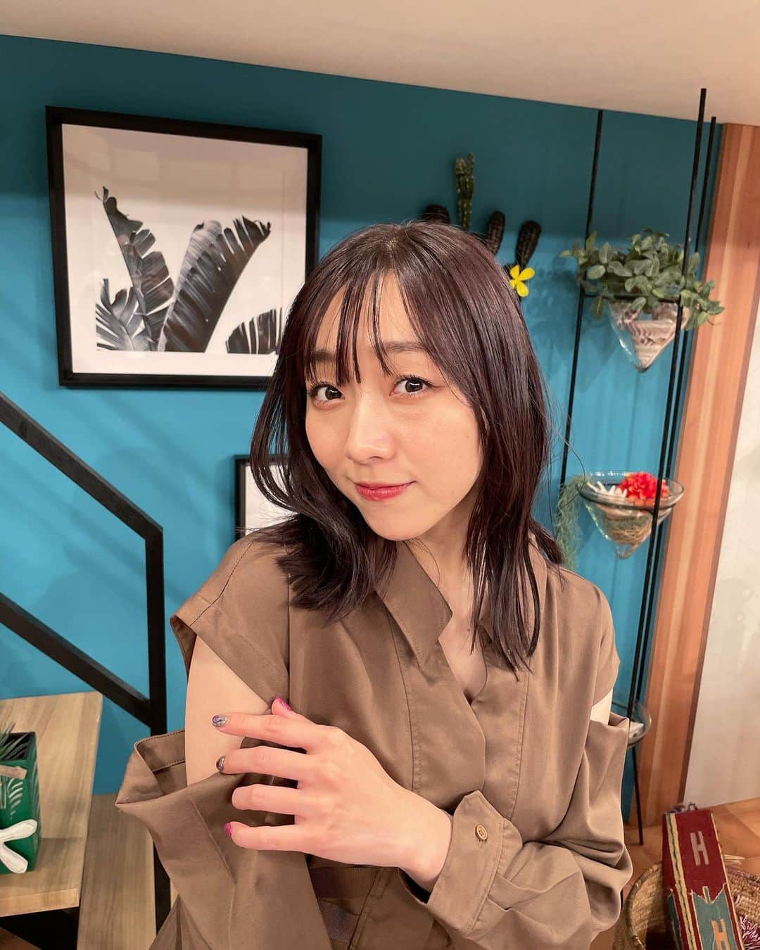 須田亜香里さんのインスタグラム写真 須田亜香里instagram 「今週のあかりさんも色んなファッションに染まれて幸せです☺️ 卒業し