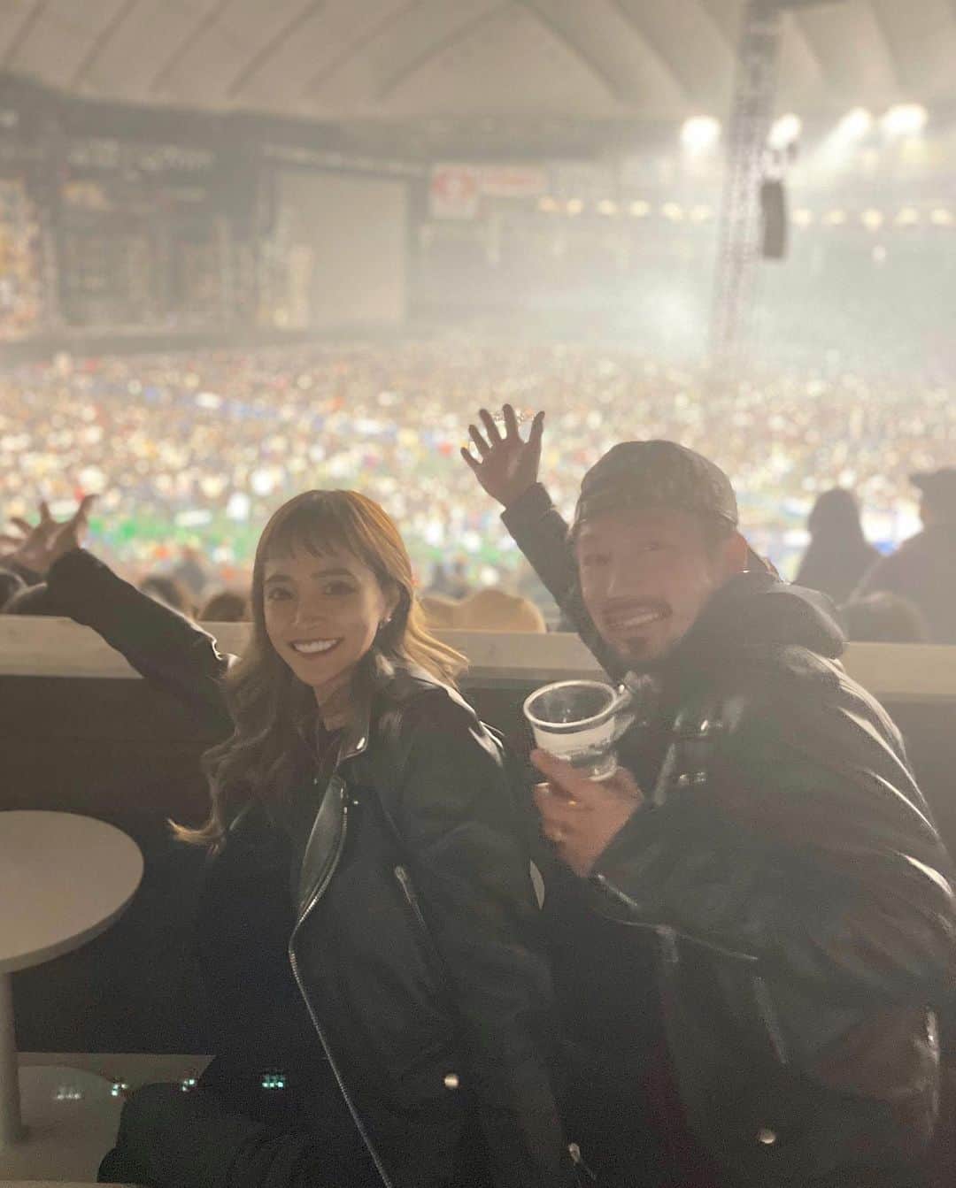 SEIRAさんのインスタグラム写真 - (SEIRAInstagram)「ㅤㅤㅤㅤㅤㅤㅤㅤㅤㅤㅤㅤㅤ ㅤㅤㅤㅤㅤㅤㅤㅤㅤㅤㅤㅤㅤ 𝟐𝟎𝟐𝟐.𝟏𝟏.𝟏𝟗. 👑🐃𝐊𝐢𝐧𝐠 𝐆𝐧𝐮 𝐋𝐈𝐕𝐄 𝐚𝐭 ...