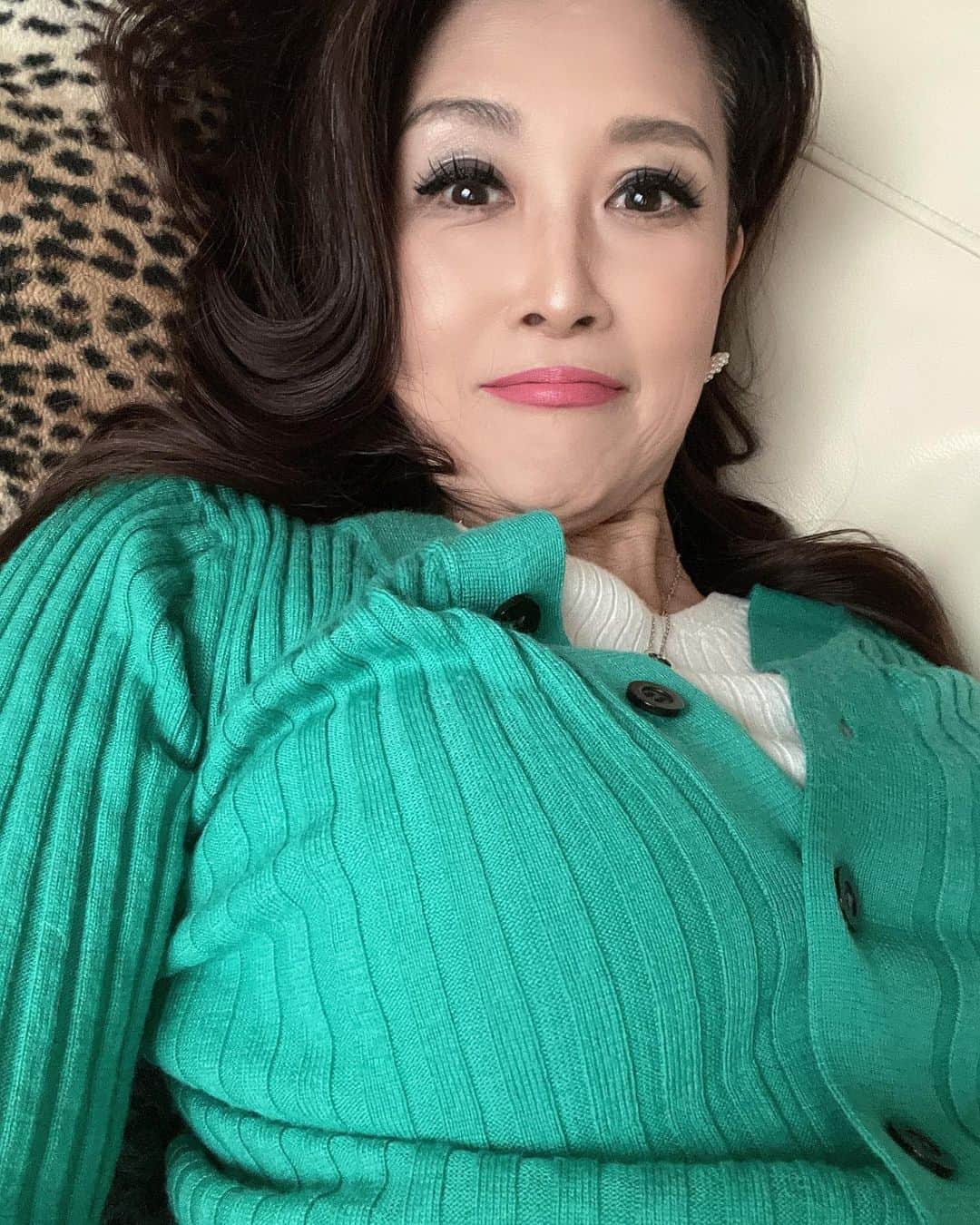 Naoko（なおこ）さんのインスタグラム写真 - (Naoko（なおこ）Instagram)「🤥 🤥 🤥 偽パイ疑惑 ....... では ...