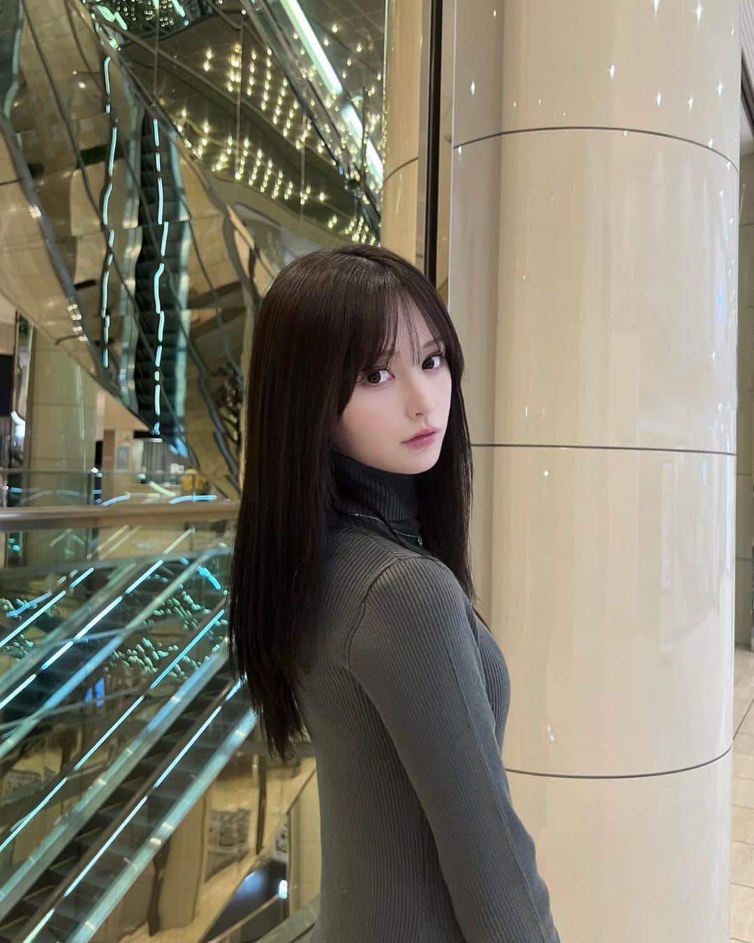 山本望叶さんのインスタグラム写真 - (山本望叶Instagram)「もう12月...(._.) #ootd #code #コーデ #ニット #ニットコーデ #ワンピース #ワンピースコーデ ...