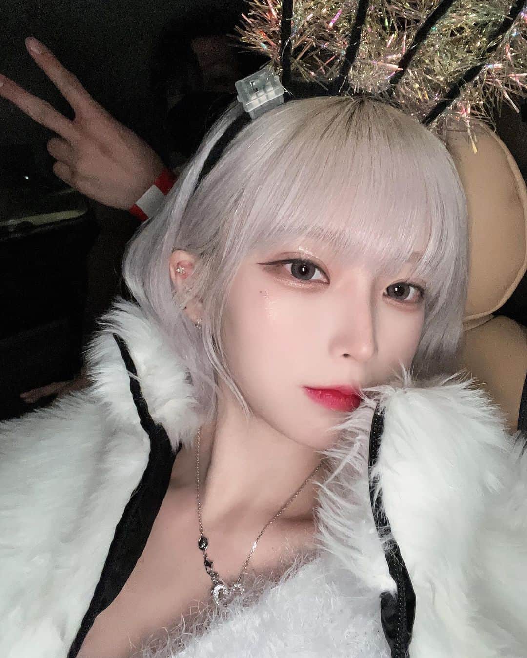 オ・ジウンさんのインスタグラム写真 - (オ・ジウンInstagram)「12/25 지은🎄🎅🏻 #이글라운지」12月29日 20時25分 ...