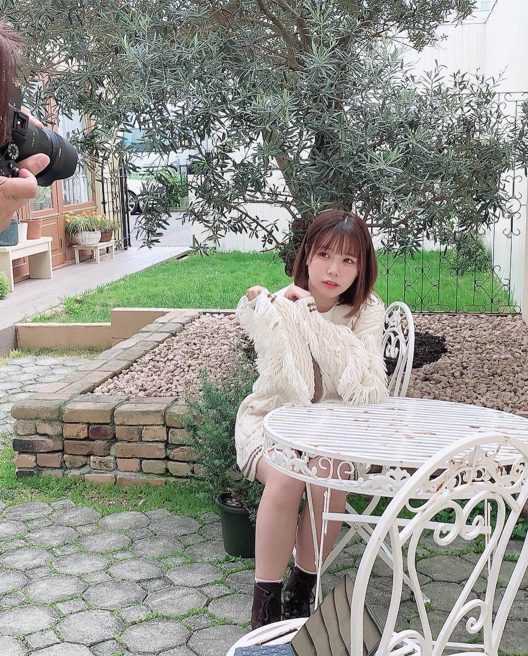 Liyuu（リーユウ）さんのインスタグラム写真 - (Liyuu（リーユウ）Instagram)「良いお年を。 2022年Liyuuのカレンダーと一緒に過ごしてありがとうございました！ まだ ...