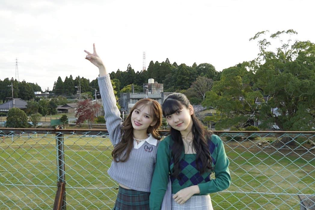 Girls²さんのインスタグラム写真 - (Girls²Instagram)「♡♡♡ 未渚美です🌷💞 ⁡ もうすぐきらちゃんのお誕生日ということでっ 2人の写真たーくさん載せてみる☝🏻🤍 ⁡ ...