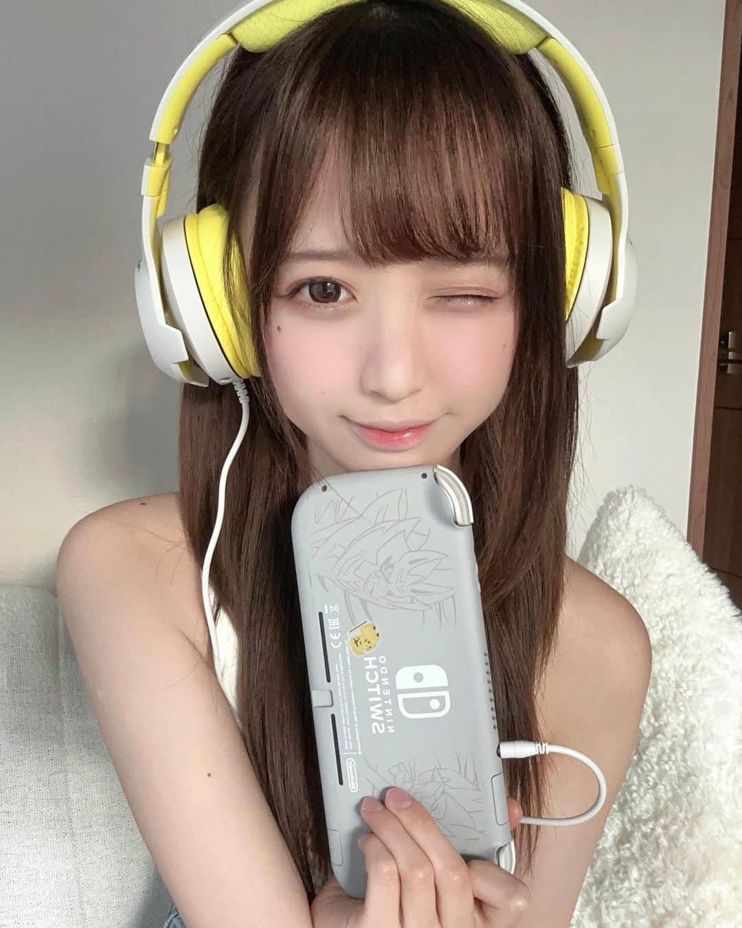 Yamiさんのインスタグラム写真 - (YamiInstagram)「🎧」1月17日 20時22分 - real__yami