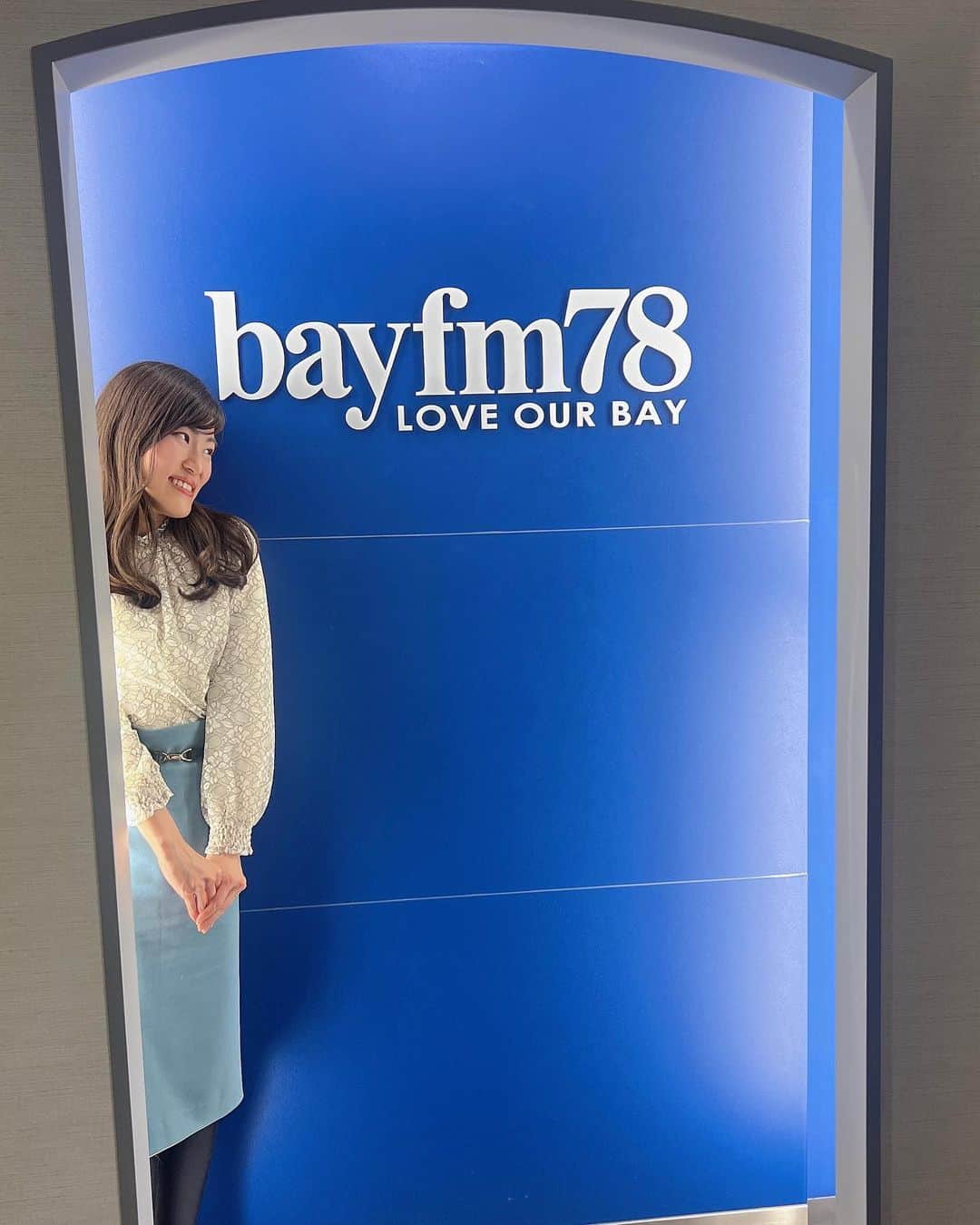 竹内里奈さんのインスタグラム写真 - (竹内里奈Instagram)「🎤bayfm 今日は、ベイエフエムで、 旅行キャンペーンのCMのお仕事 20秒と60秒verが流れるので、 ぜひ千葉にお ...