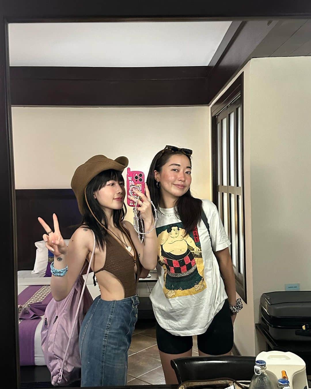 柚月瀬那さんのインスタグラム写真 - (柚月瀬那Instagram)「with my baobei👭 大学卒業の年はコロナ日本上陸流行りたて〜隔離生活だったから、やっと今になって卒業旅行いけた ...