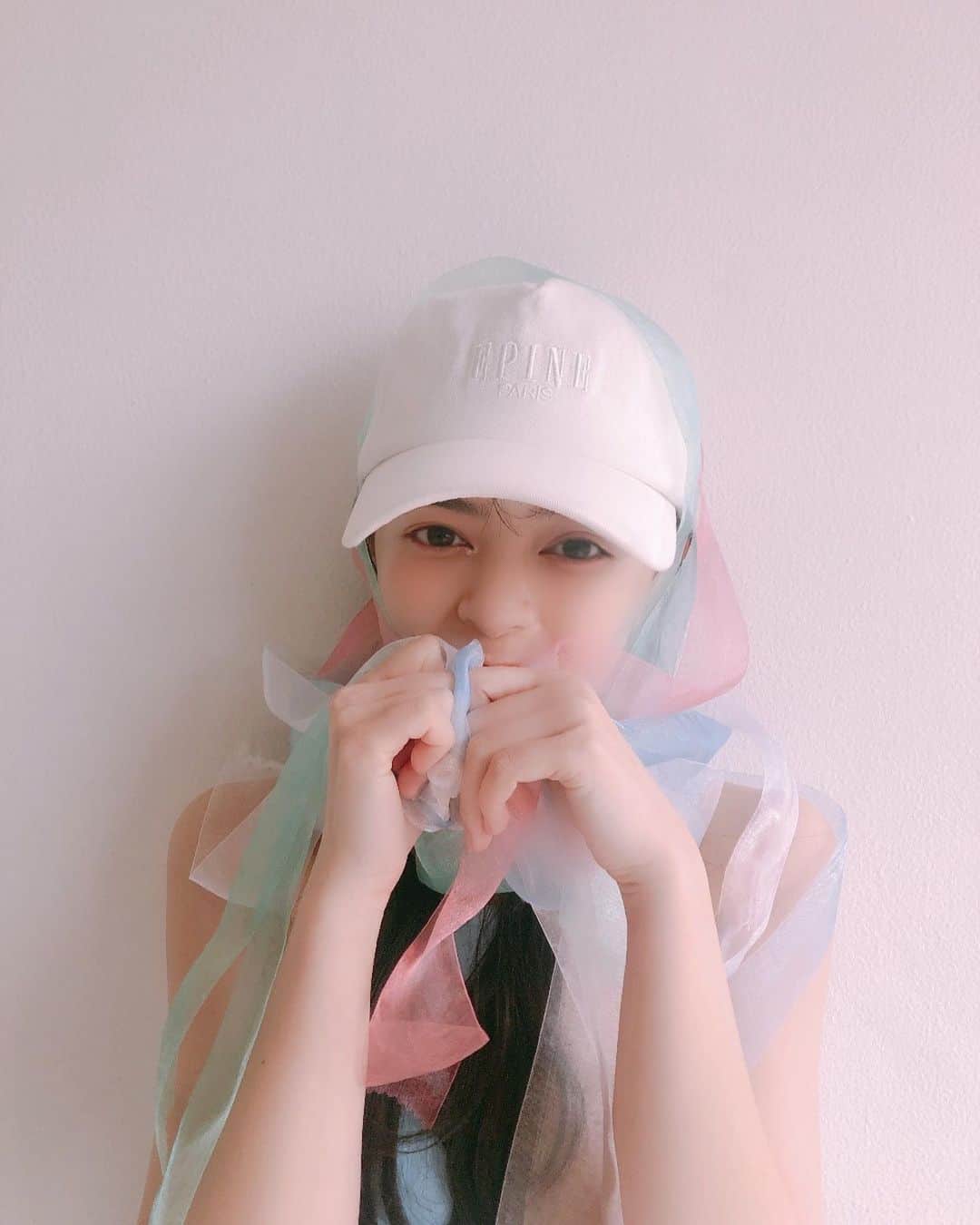 アール編集部さんのインスタグラム写真 - (アール編集部Instagram)「夜ふかしの皆サマに天使をお届け👼 arweb限定コンテンツ #armore 3月号より 透明感大爆発♡上國料萌衣 ...