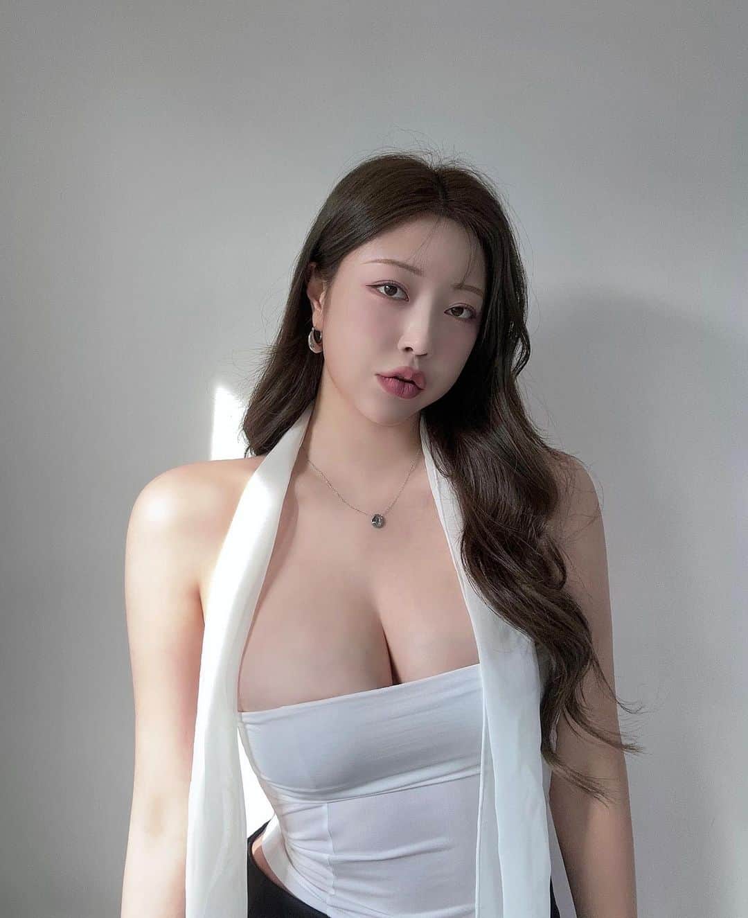 Choi Somiさんのインスタグラム写真 - (Choi SomiInstagram)「⠀⠀⠀⠀ #글랜더 #glander 🐻‍ ️🤍」2月21日 23時31分 - cxxsomi