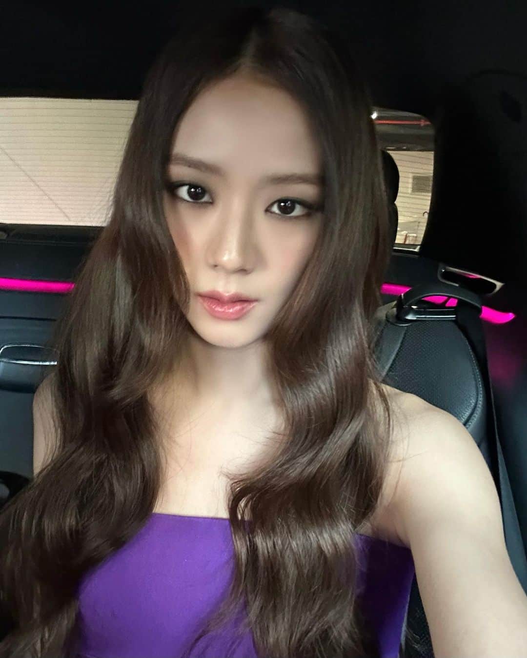 ジスさんのインスタグラム写真 ジスinstagram 「purple Jisoo💜 Dior Dioraw23