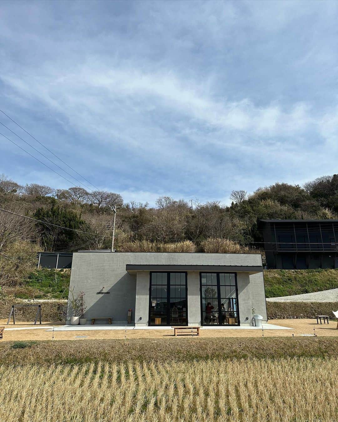 左近鈴乃さんのインスタグラム写真 - (左近鈴乃Instagram)「. @coffee_barn_awaji 🍩🤎 気になってた淡路島の ...