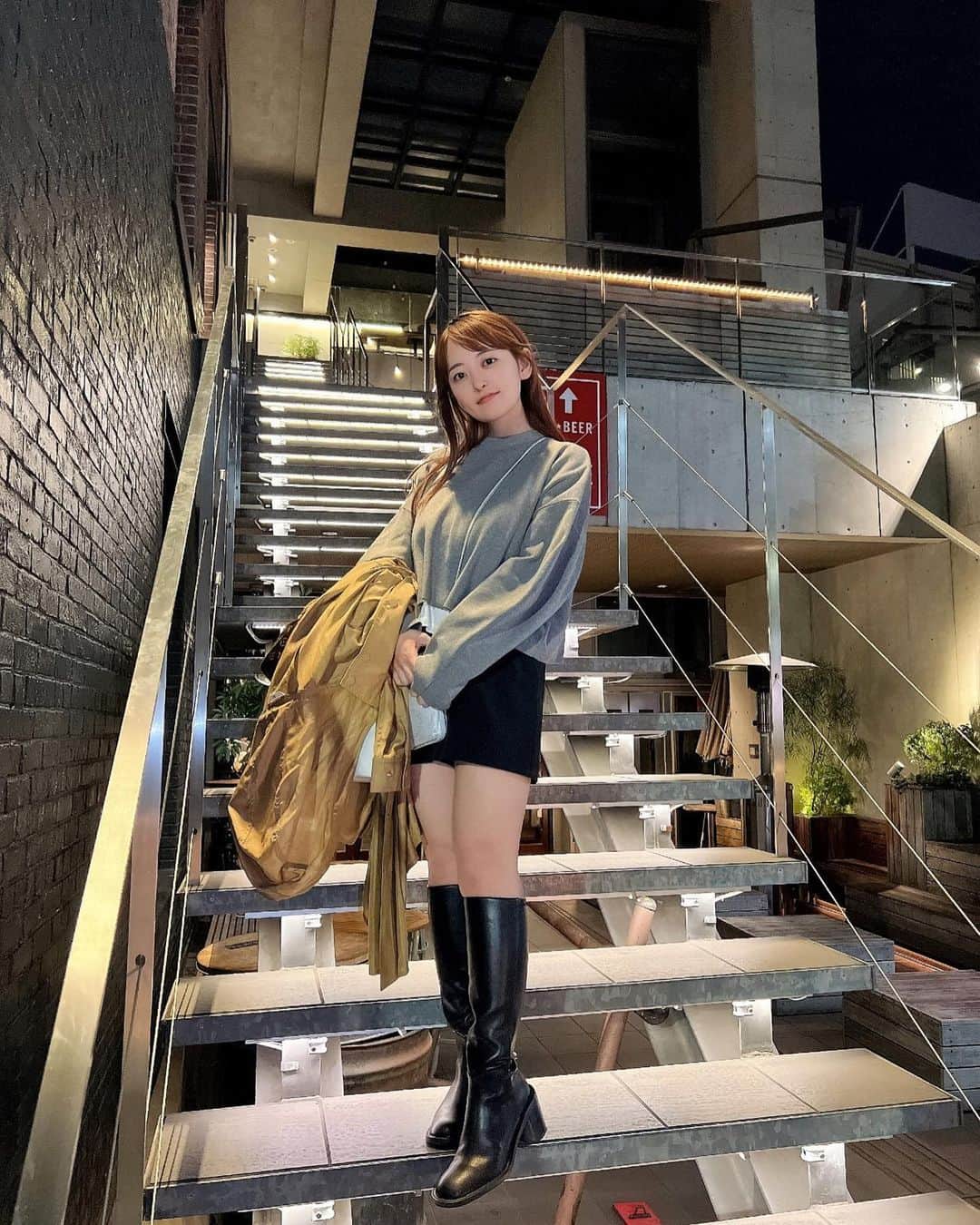 柳瀬さきさんのインスタグラム写真 - (柳瀬さきInstagram)「今日も一日お疲れ様でした！ 昨日は仕事終わりにふみにゃん とサクッとご飯 ...