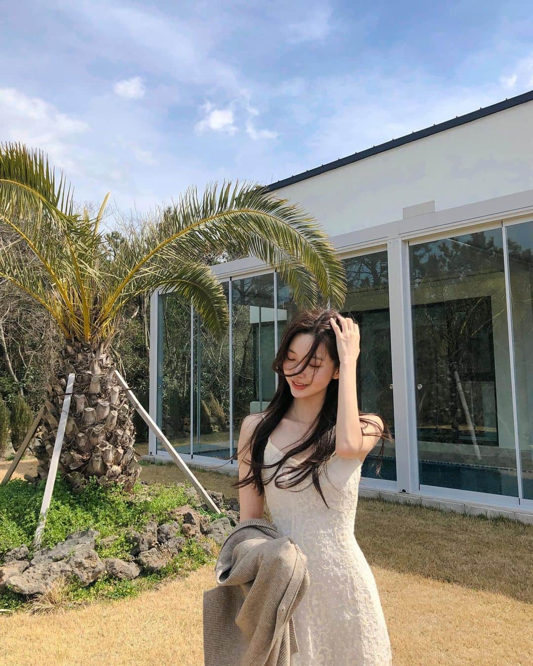 キム・ナヒさんのインスタグラム写真 - (キム・ナヒInstagram)「봄바람 솔솔」3月20日 13時07分 - knhs2