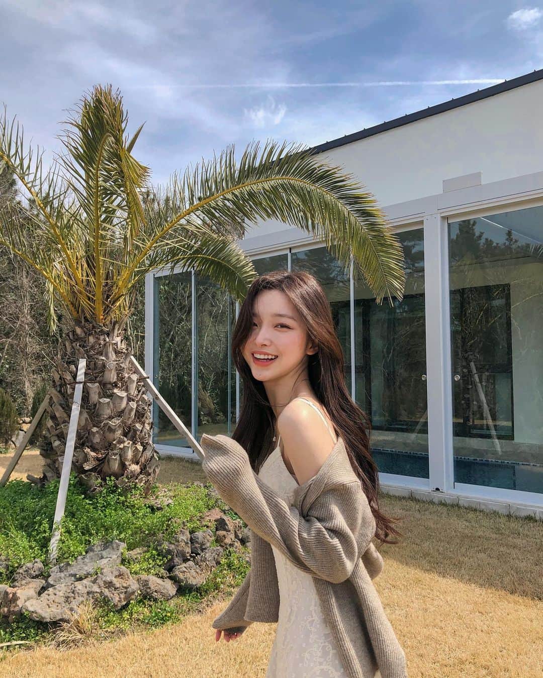 キム・ナヒさんのインスタグラム写真 - (キム・ナヒInstagram)「봄바람 솔솔」3月20日 13時07分 - knhs2