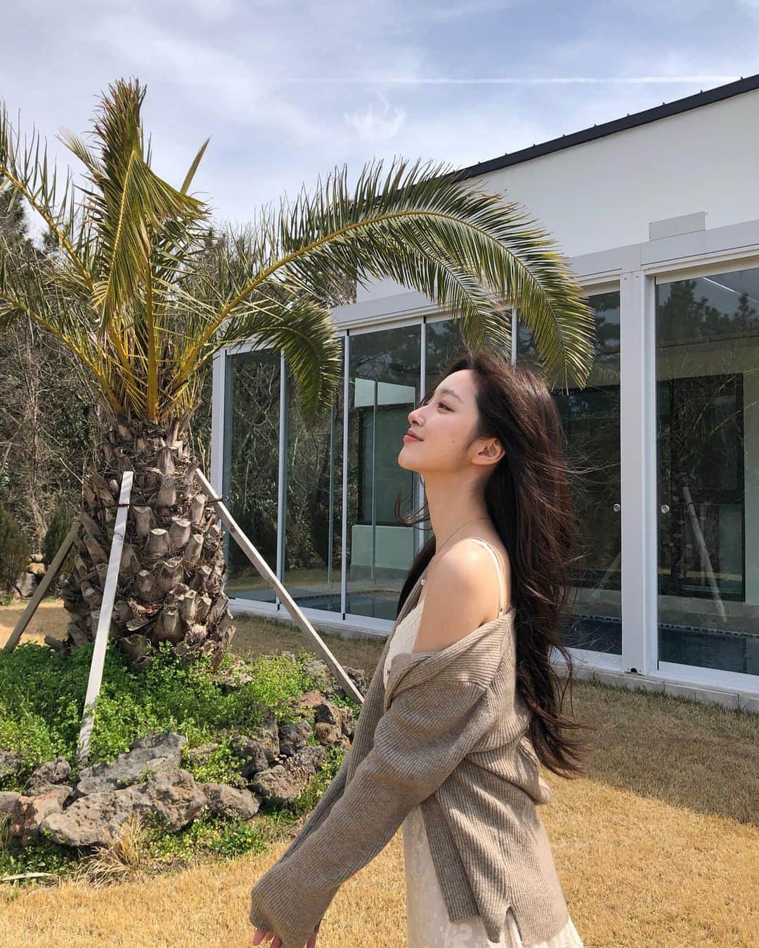 キム・ナヒさんのインスタグラム写真 - (キム・ナヒInstagram)「봄바람 솔솔」3月20日 13時07分 - knhs2