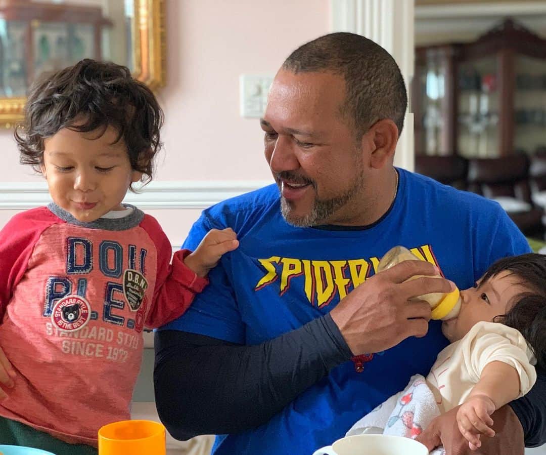 アレックス・ラミレスさんのインスタグラム写真 - (アレックス・ラミレスInstagram)「Give and take! Precious ...