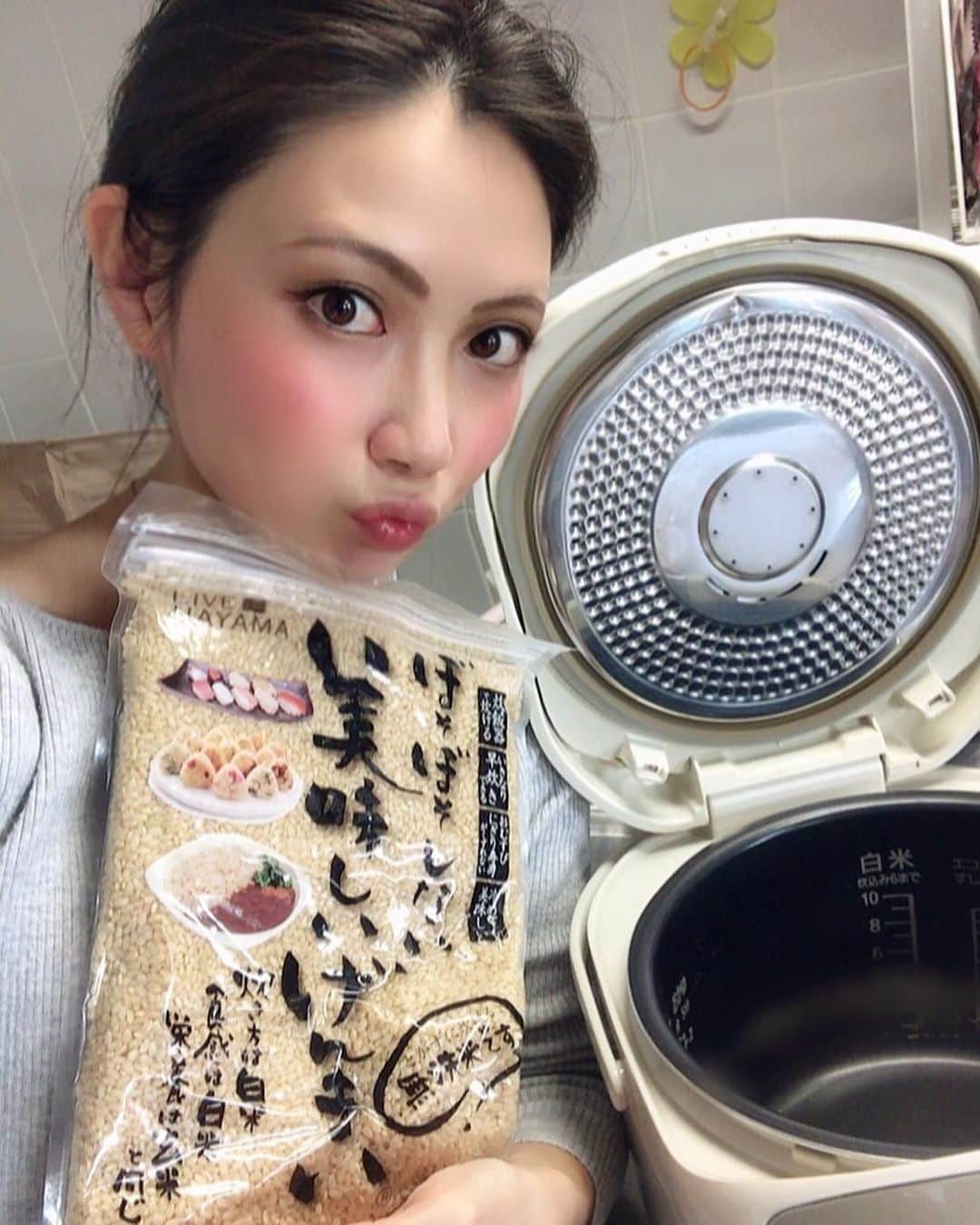 mahoさんのインスタグラム写真 - (mahoInstagram)「(*´꒳`*)🌸横にスワイプしてね👉 。 先日#玄米 がなくなったので ...