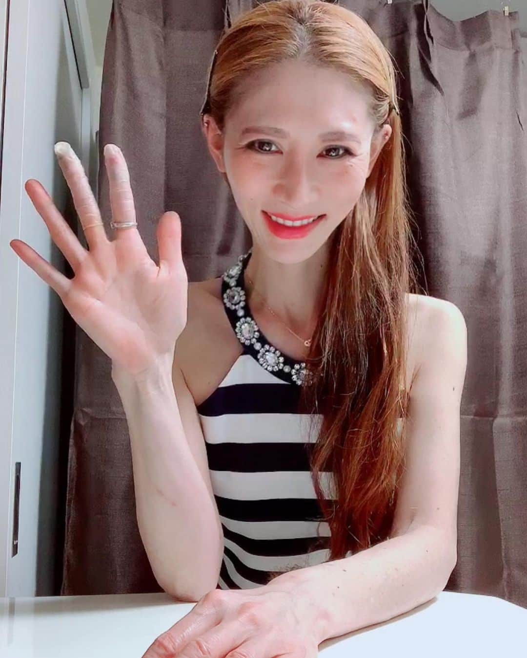 ささきえりさんのインスタグラム写真 ささきえりinstagram 「エミリアウィズのワンピース👗 ・ ・ 会合自粛要請で着ていく先が
