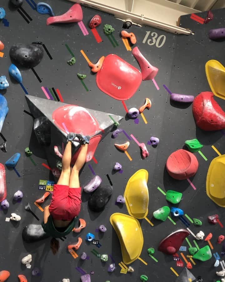 中村真緒さんのインスタグラム動画 - (中村真緒Instagram)「5周年コンペの模擬課題をやりに @bouldering_gym ...