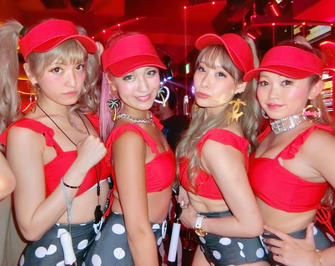 Yumikaさんのインスタグラム写真 Yumikainstagram 「新しい ワンスポ の衣装かわいすぎる ️ ️ 体黒くなってて