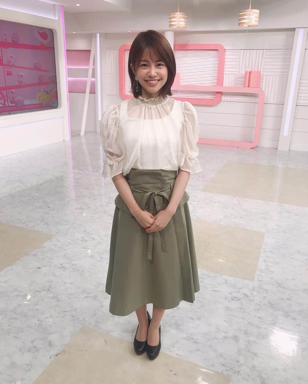 中川絵美里さんのインスタグラム写真 - (中川絵美里Instagram)「👗 oha!4 衣装 お世話になりました🙇‍♀️ #oha4#おはよん#衣装 #willselection# ...