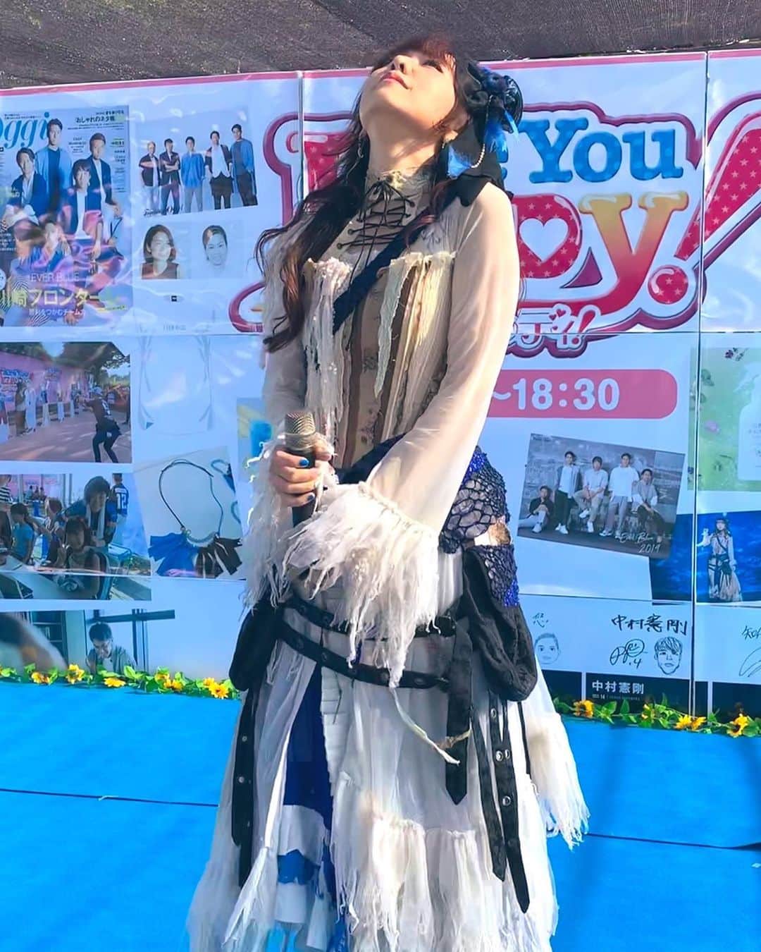 yucat（加藤有加利）さんのインスタグラム写真 - (yucat（加藤有加利）Instagram)「昨日は川崎フロンターレ×Oggi 「Are You LADY!」DAY!にライブ出演しまし ...