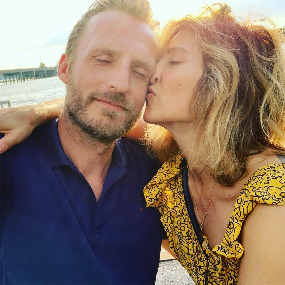 ジェニファー・エスポジートさんのインスタグラム写真 - (ジェニファー・エスポジートInstagram)「Goodbye summer. # ...