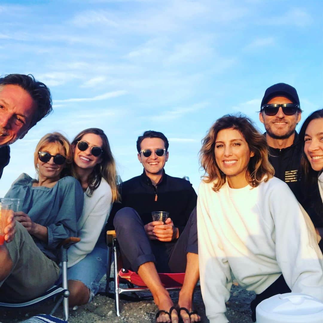 ジェニファー・エスポジートさんのインスタグラム写真 - (ジェニファー・エスポジートInstagram)「Goodbye summer. # ...