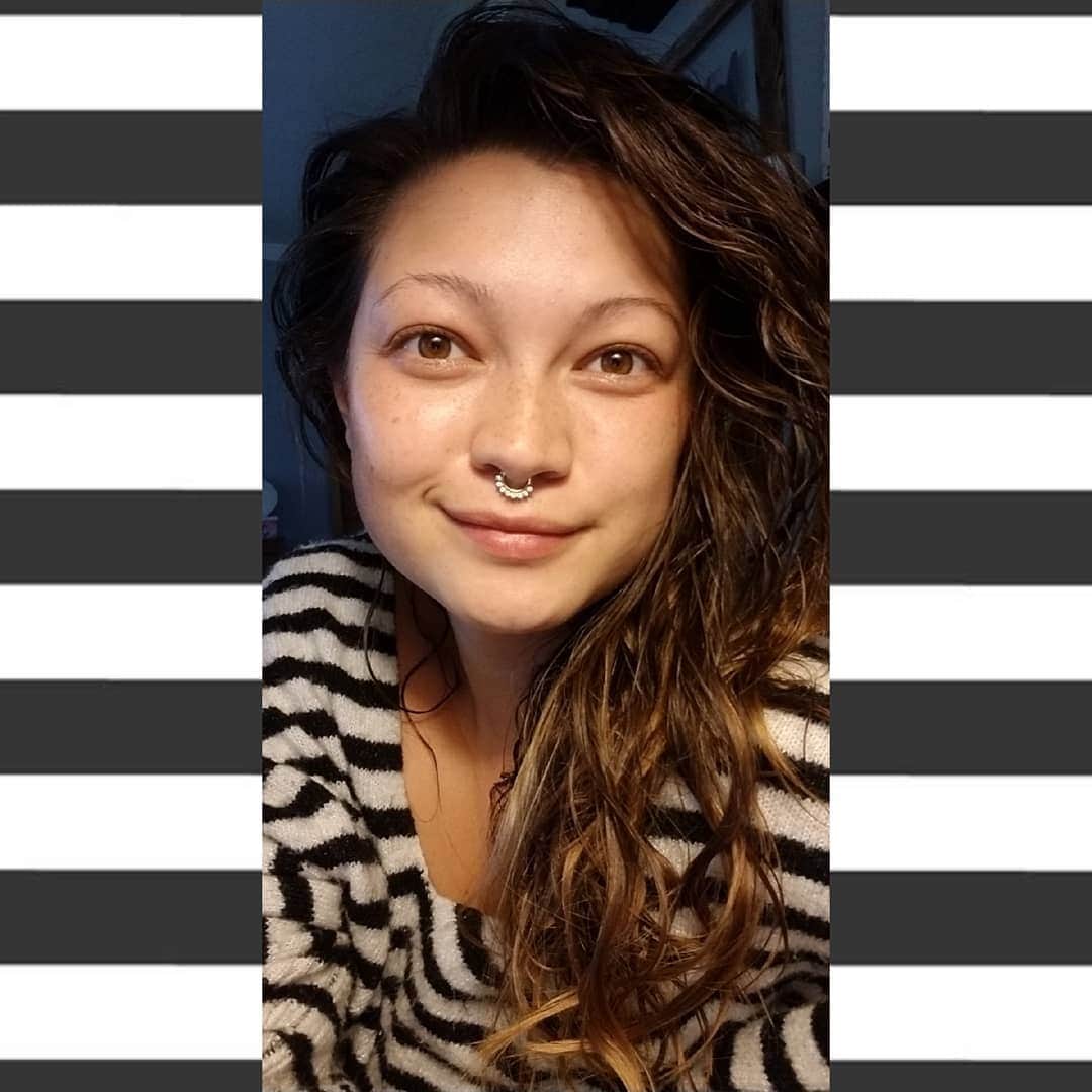 Chelsie Arynさんのインスタグラム写真 - (Chelsie ArynInstagram)「I love to smile. I'm ...