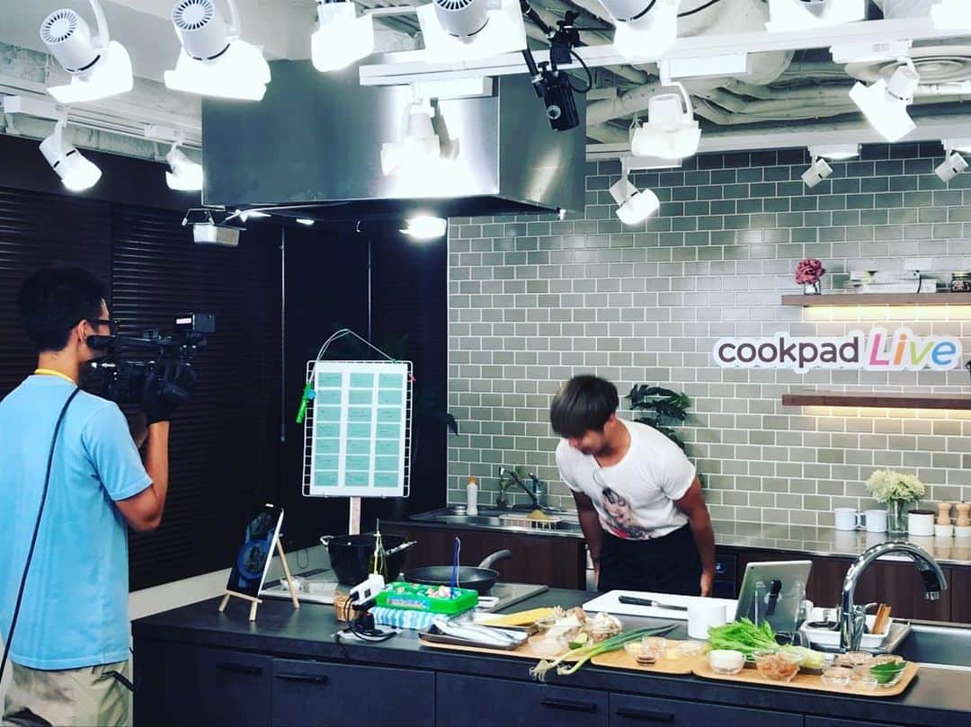 大野雄大さんのインスタグラム写真 - (大野雄大Instagram)「cookpad Live 大野雄大のマッスル大漁飯！！ 今回もご覧頂いた皆様、ありがとうございました！！！😁 今回は秋刀魚 ...