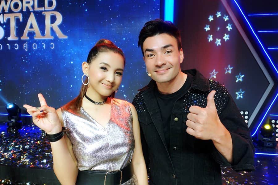 Beverlyさんのインスタグラム写真 - (BeverlyInstagram)「I met amazing artists when I ...