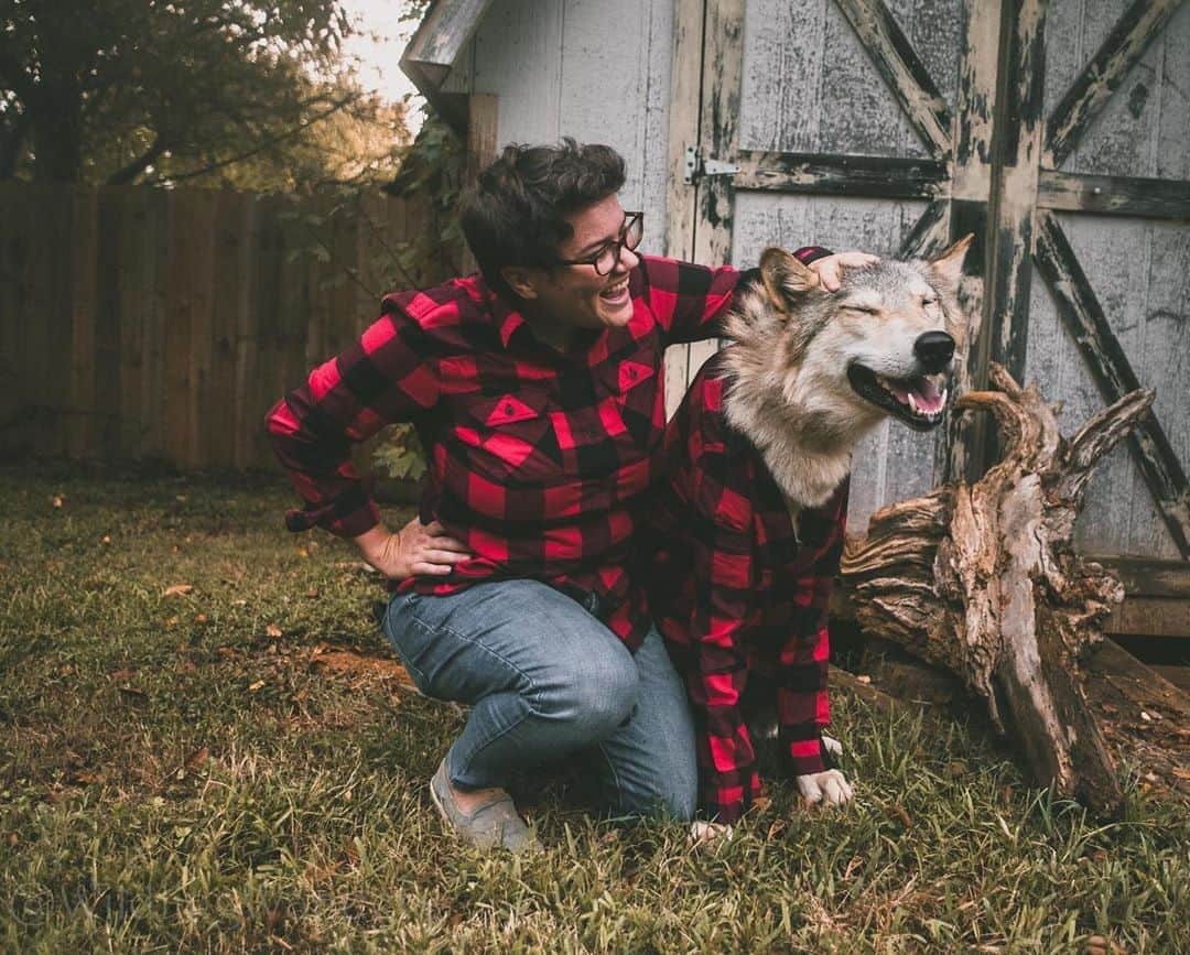 エディー・バウアーさんのインスタグラム写真 - (エディー・バウアーInstagram)「Show us your Doggelganger ...