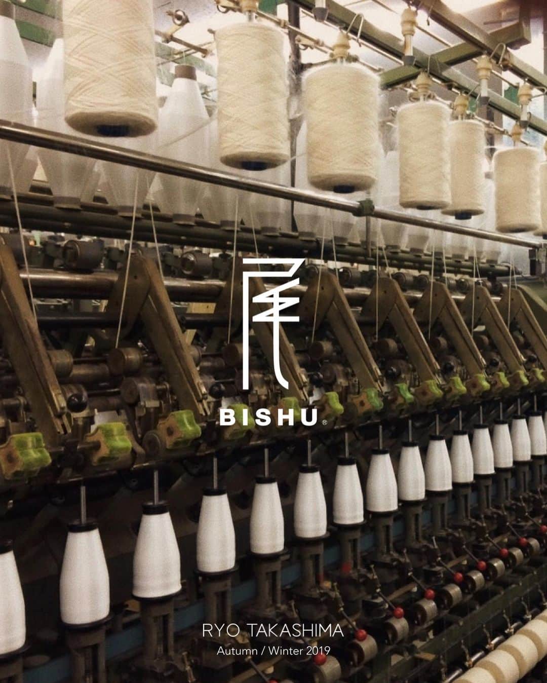 Ryoさんのインスタグラム写真 - (RyoInstagram)「ㅤㅤㅤㅤㅤㅤㅤㅤㅤㅤㅤㅤㅤ 今回販売するバルマカーンコートの生地は、世界でも ...