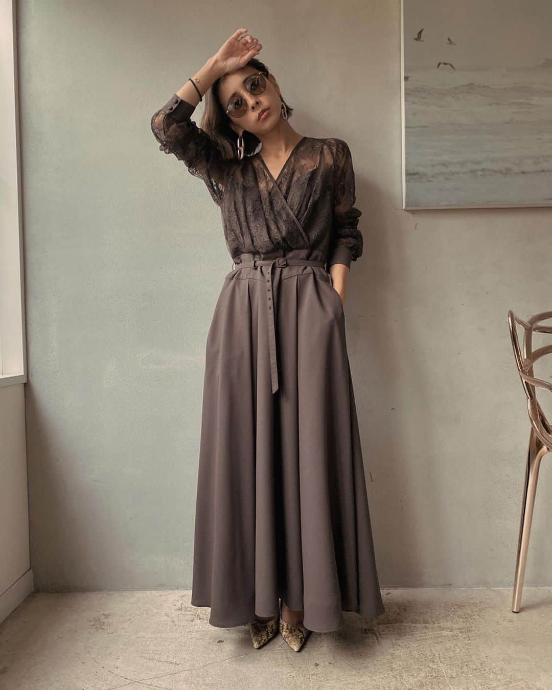 黒石奈央子さんのインスタグラム写真 - (黒石奈央子Instagram)「あめりふく。 . . LADY LACE VEIL DRESS ¥18500+tax 10/25 . . レースと ...