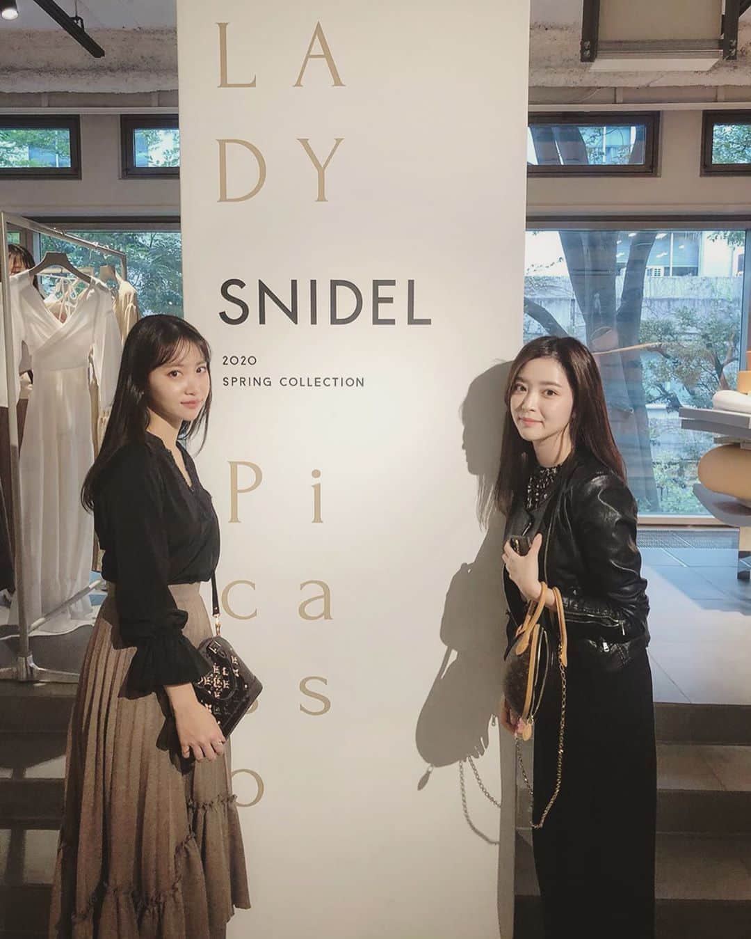 永尾まりやさんのインスタグラム写真 - (永尾まりやInstagram)「𝐒𝐍𝐈𝐃𝐄𝐋 𝟐𝟎𝟐𝟎 𝐬𝐩𝐫𝐢𝐧𝐠 collection SNIDEL展示会👗 全部可愛くてたくさんつけた来年の春 ...