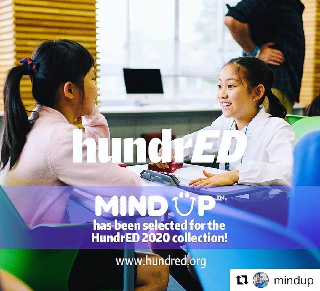 ゴールディ・ホーンさんのインスタグラム写真 - (ゴールディ・ホーンInstagram)「15 years ago I dreamed of a school program that ...